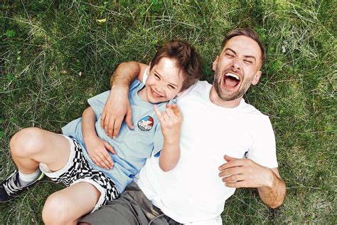 Шепелев заявил что отец Фриске нападал на него с ножом и хотел отобрать Платона