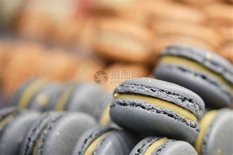 美味又漂亮的灰色红毛松饼高清图片下载 正版图片506358903 摄图网
