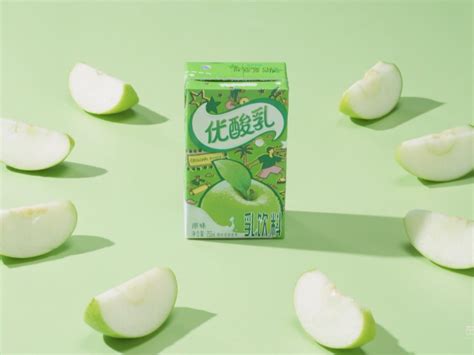 左木影视 伊利牛奶优酸乳青苹果 电商视频 左木影视 站酷ZCOOL