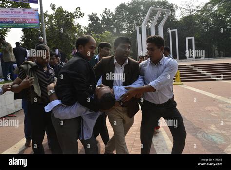 Dhaka Bangladesh 24th Dec 2017 A Sick Primary Trained Assistant Teacher Carries His