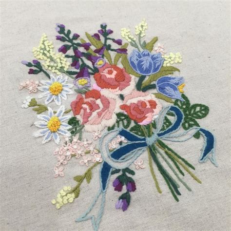 사진 설명이 없습니다 꽃 자수 자수 자수 도안