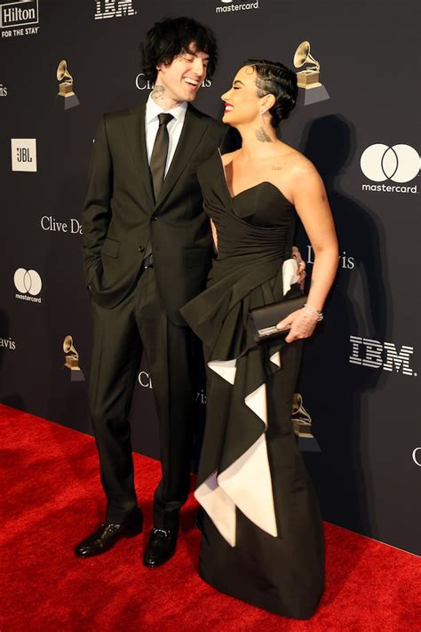 Demi Lovato And Jordan Jutes Lutes Engaged