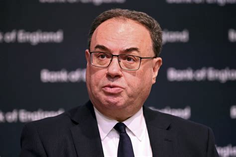 英 2연속 ‘빅스텝…美처럼 긴축 ‘속도 조절 시사 서울경제