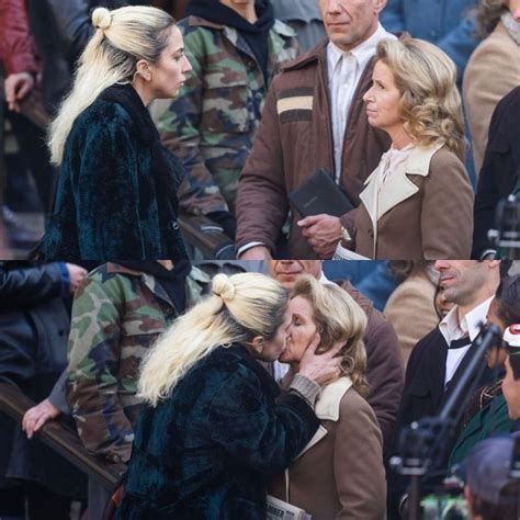 익스트림무비 [조커 2] 촬영장 레이디 가가 할리퀸 키스 장면 사람들 깜놀