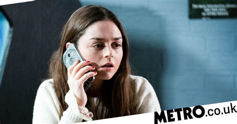 Eastenders Star Reveals Cast Have Tour Guides When Lost On New Set