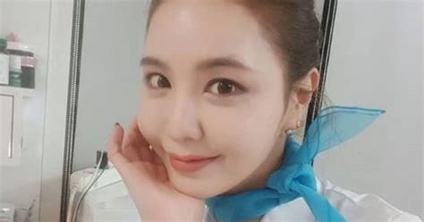 강예빈 스튜어디스 변신 탑승 부탁드립니다