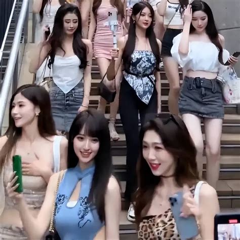 四川成都，美女如云，一看就是一大群：一个你来了就不想走的地方