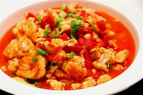 西红柿炒鸡蛋很多人少了这一步饭店大厨教你正确做法 美食 菜谱 好看视频
