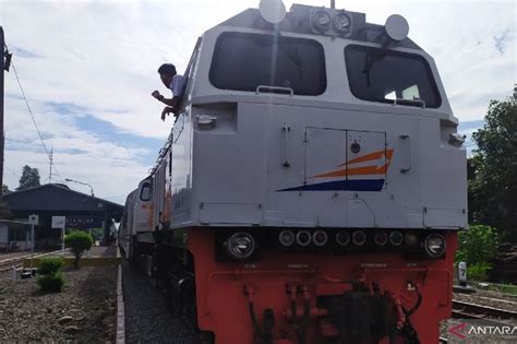 Libur Imlek Kereta Api Siliwangi Jadi Pilihan Favorit Jabar
