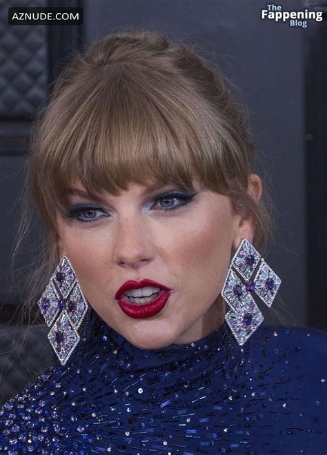 Taylor Swift Sexy Shows Off Her Stunning Figure At The 65th Annual Grammy Awards In Los Angeles