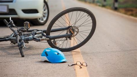 תקרית דרמטית גלגל אופניים ננעץ בגולגולת של ילד בן 9 אייס