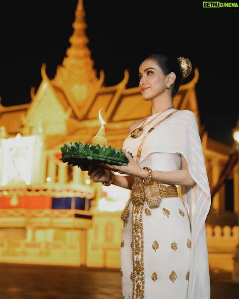 Actress Pich Sophea Hd Photos And Wallpapers November 2024 Gethu Cinema