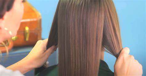 Mom Divides Hair Into 3 Sections For Gorgeous New Hairstyle Stay Inspired Capital