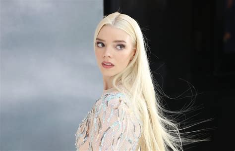 Anya Taylor Joy Was Rejected From Playing The Mermaid In Robert Eggers The Lighthouse