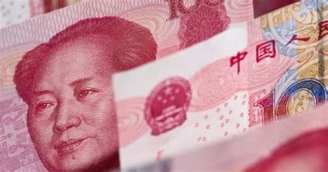 Dr William Mount Dollar Falls Hard As Gold Backed Yuan Hiits