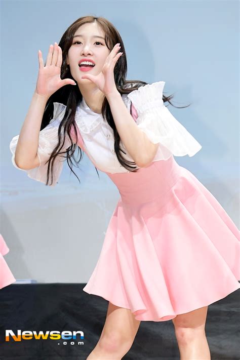 포토엔hd 다이아 정채연 ‘청순열매를 먹었나~ 손에 잡히는 뉴스 눈에 보이는 뉴스 뉴스엔