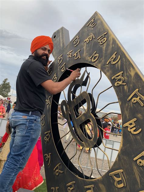 Meet The Sculptor Whose Gurmukhi On Artworks Is Taking ‘maa Boli