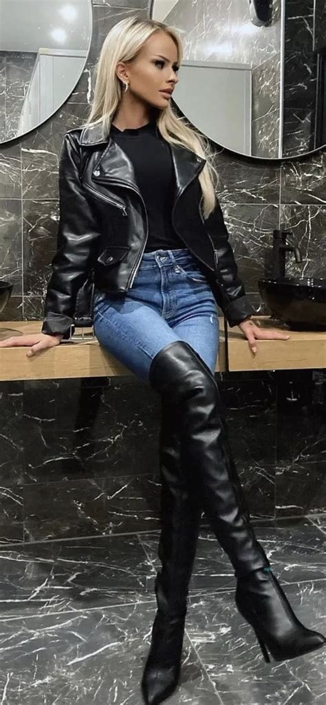 Pin Von Martyn Booth Auf Stiefel Overknee Stiefel Hochhackige Stiefel Lederstiefel