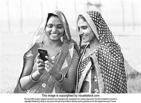 রাতে ফেনী থেকে চুরি হওয়া ডাম্পার সকালে সাতকানিয়া থেকে উদ্ধার