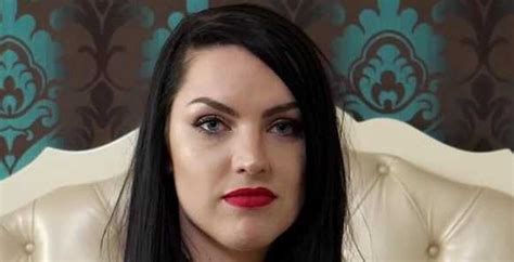 Jade Reign The Complete Biography Age Height Figure And Net Worth