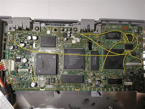 Does Anyone Know What Specific Modchip Is This It Was Installed Around 2001 Isnt Anything