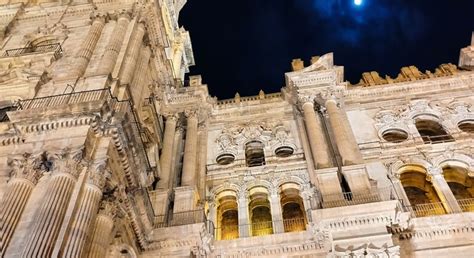 Tour Notturno Del Centro Storico Di Malaga Malaga