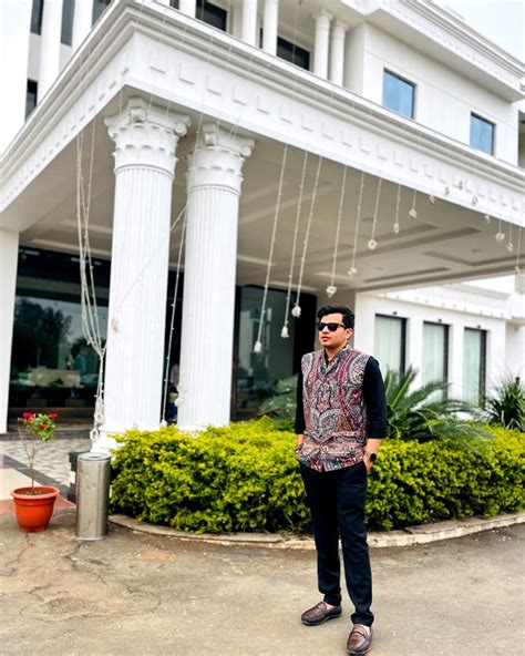 Dev Rana Dhruv Rana 77 • Instagram Photos And Videos