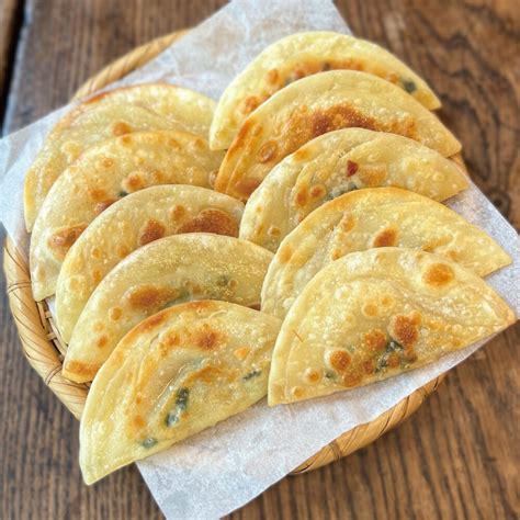 창화당 대구식납작만두 300g X 2팩 위시버킷