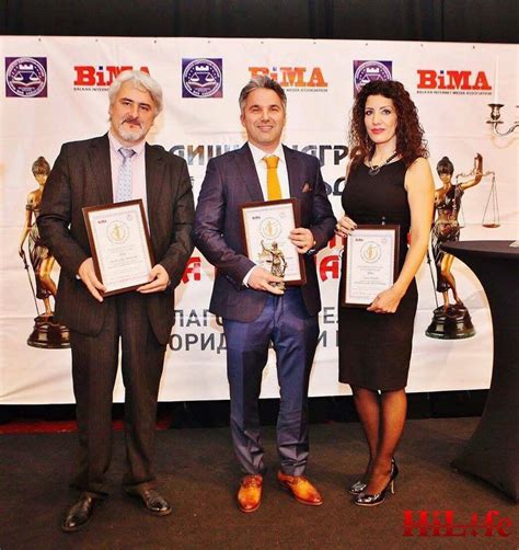 Адвокатска кантора Елена Попова