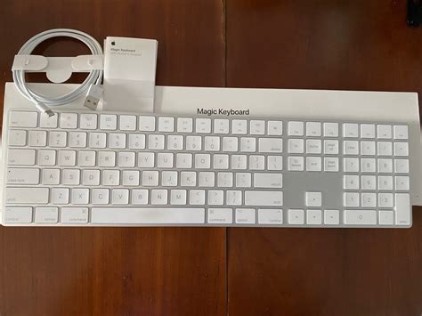 Apple Mq052za A Magic Keyboard With Numeric Keypad Computers And Tech Parts And Accessories