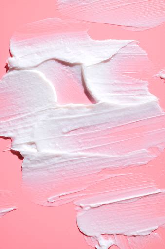 화장품 질감 흰색 얼굴 또는 바디 크림 로션 무스 비누 분홍색 배경에 샤워 젤의 얼룩 스파 스킨 케어 미용 및 건강 의학 화장품 배경 모형 비누 거품에 대한 스톡 사진 및