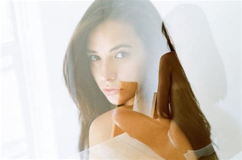 Anna Cariad Topless Photos TheFappening
