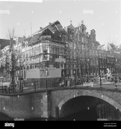 Roof Over Roof Of Canal House Date December 7 1961 Keywords Roofs