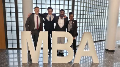 Du Học Marketing 2 Nguyễn Đức Minh Erasmus University Hành Trình “hoà Nhập Nhưng Không Hoà