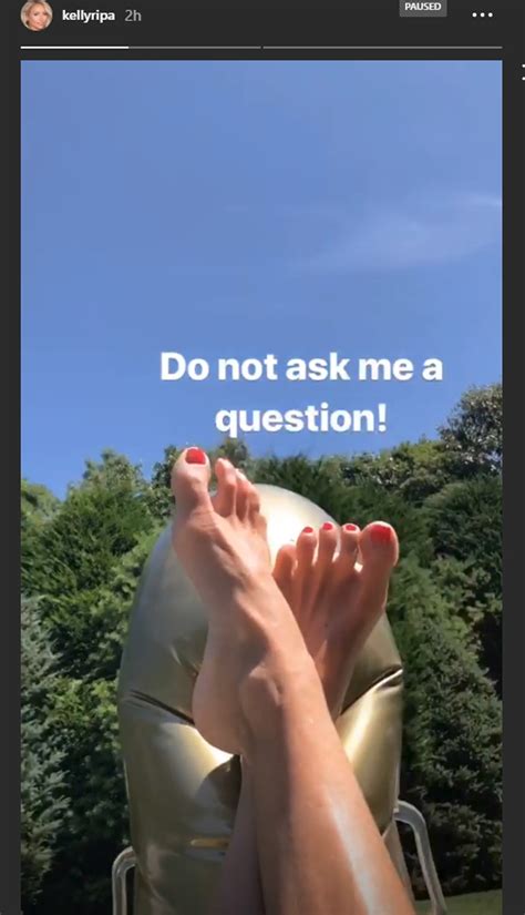 Kelly Ripa S Feet