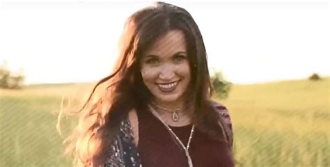 Country Music Singer Abby Nicole Dies In Tragic Utv Crash