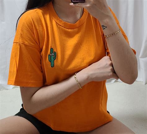 으니샵 당일 3color 선인장크롭티 반팔티 10대 20대 학생크롭티 반크롭티 루즈핏 데일리 여성크롭티 여자크롭티 여름티셔츠 반팔크롭티 중고등학생 반크롭티셔츠 크롭반팔티셔츠