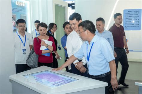 省科协实地调研荆州市疾控中心健康教育馆科普党组书记技能