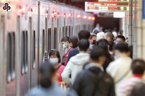凍漲28年！台鐵「擬漲票價」 被王國材打槍了 時事 中時
