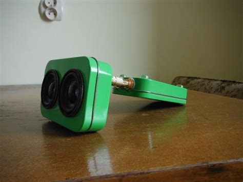 Another Yes Another Altoids Tin Speaker Altoids Tins Tin Speaker