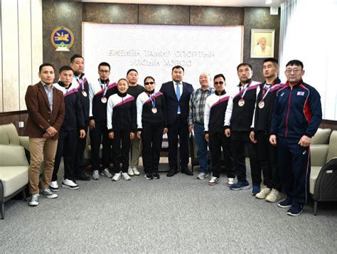 Пара жүдо бөхийн ДАШТ д Монголын баг хоёр хүрэл медаль хүртлээ