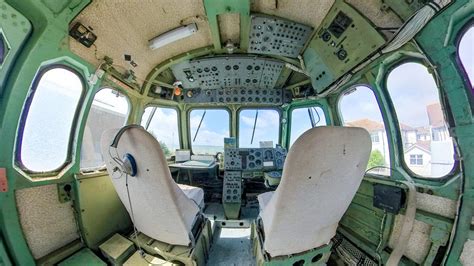 Visit The Rare And Historic Vehicles Of The Hovercraft Museum Cnet