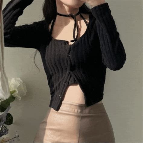 [직각어깨 홀터세트] 유니크 홀터나시 가디건 크롭 긴팔 니트 티셔츠 나시세트 로맨틱 청순섹시 4color 에이블리