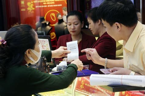 Gi V Ng O Chi U Gi M Nh Ng I D N C Ph I X P H Ng Ng Y V A Th N T I Nh P S Ng Kinh T