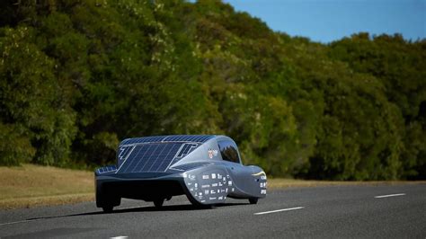 Sunswift 7 Ηλεκτρικό και ηλιακό με 1 000 χιλιόμετρα αυτονομία Cars