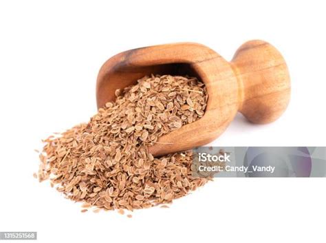 흰 배경에 고립 된 나무 특종에 딜 씨앗 천연 건조 딜 씨앗 아네훔 자갈렌즈 0명에 대한 스톡 사진 및 기타 이미지 0명 가루로 빻은 갈색 Istock