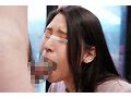 一般男女モニタリングAVマジックミラー便コラボ企画 愛する夫の目の前で路上NTR清楚な人妻がお口だけでコンドーム装着に挑戦ノーハンドでデカチンを咥えたご無沙汰妻のオマ コは欲しがり汁