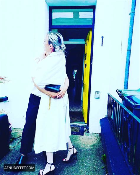 Anna Sheils Mcnamee Feet Aznudefeet