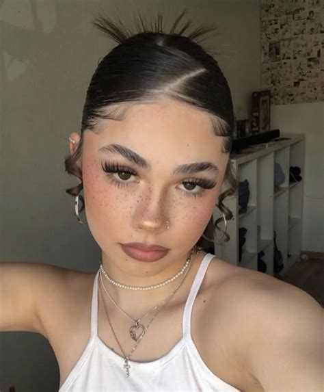 Hairdos For Curly Hair Curly Hair Styles Easy Hair Ponytail Styles