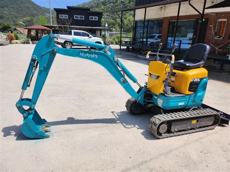 구보다 010급 1톤 미니굴삭기 U10 2020년 130시간 본 바가지 매매전문가들